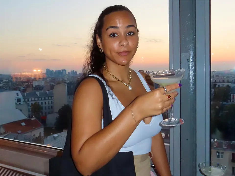 Raina Morris Bio, Age, Parents, Boyfriend, Net Worth